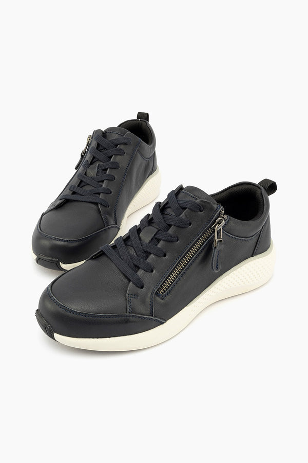 KELSEY NAVY - The Shoe Merchant